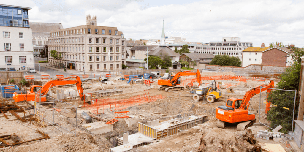 IoT in Construction: What Are The Applications and Benefits? - Trackunit