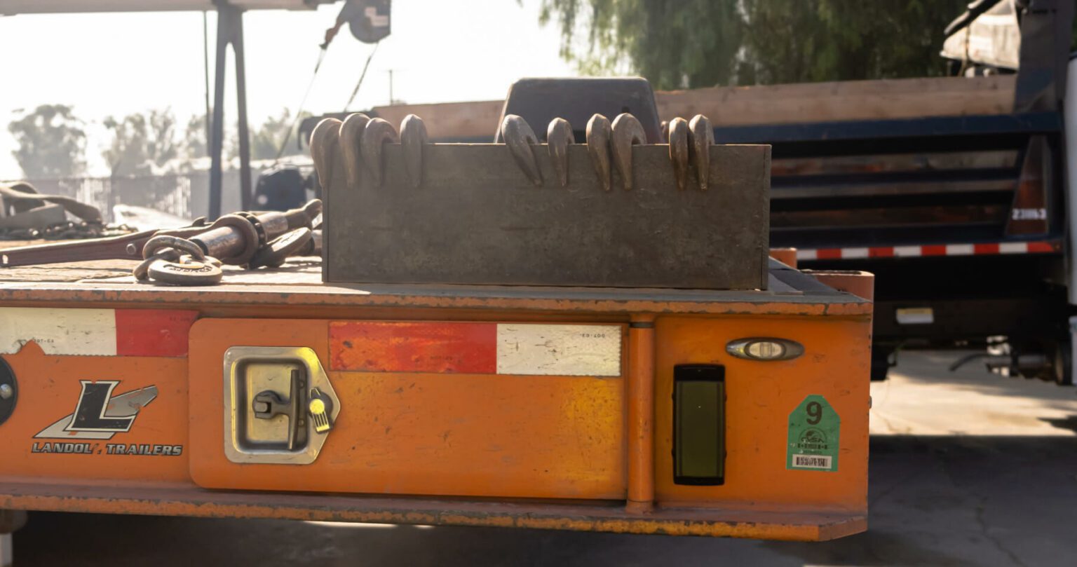 Empowering Non-Powered Equipment | Trackunit Spot