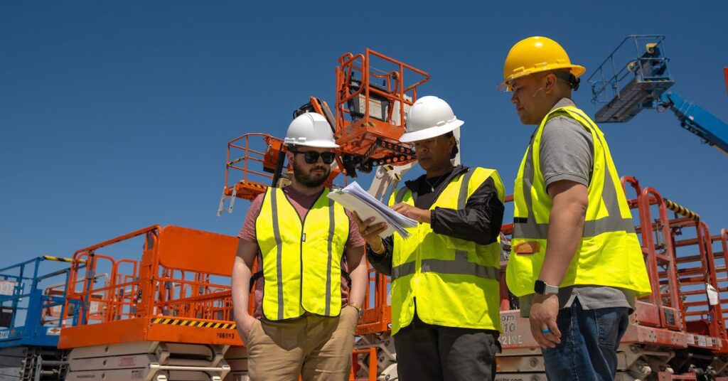 Best Fleet Management Solution for Construction | Trackunit