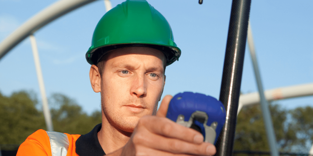 How GPS Jammers Work and What You Can Do Against Them - Trackunit