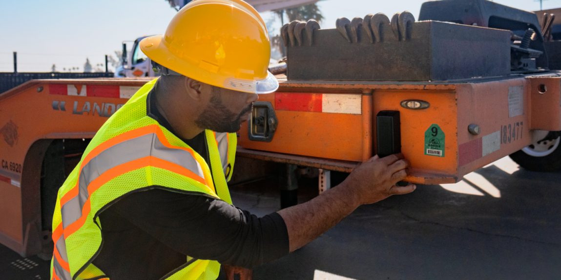 What Is Telematics & How Do Telematics Systems Work? - Trackunit